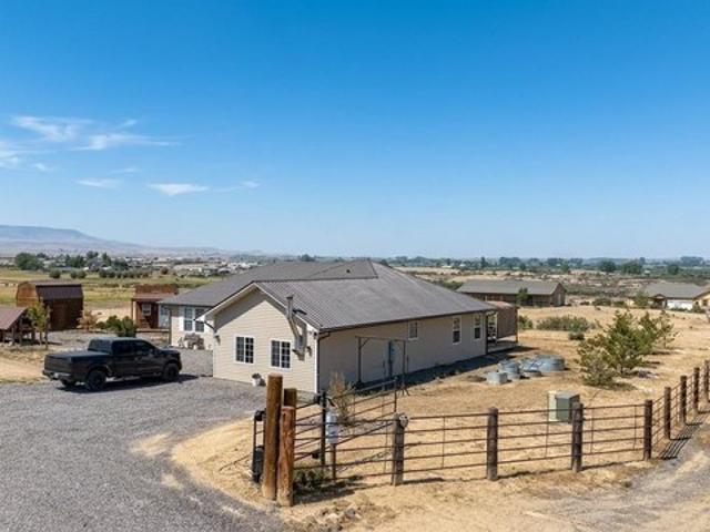 2248 5 Ln, Olathe, CO 81425