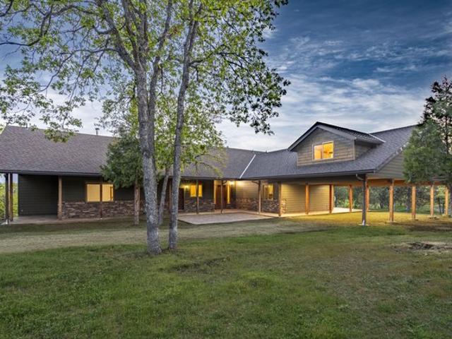 22494 Jefferson Rd, Ashland, OR 97520