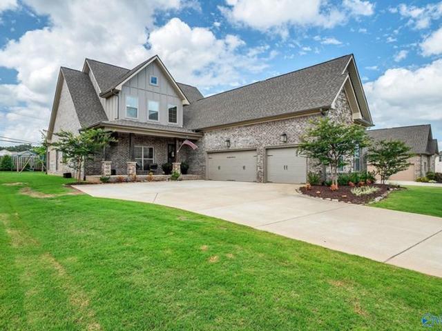 22495 Ansley Dr, Athens, AL 35613