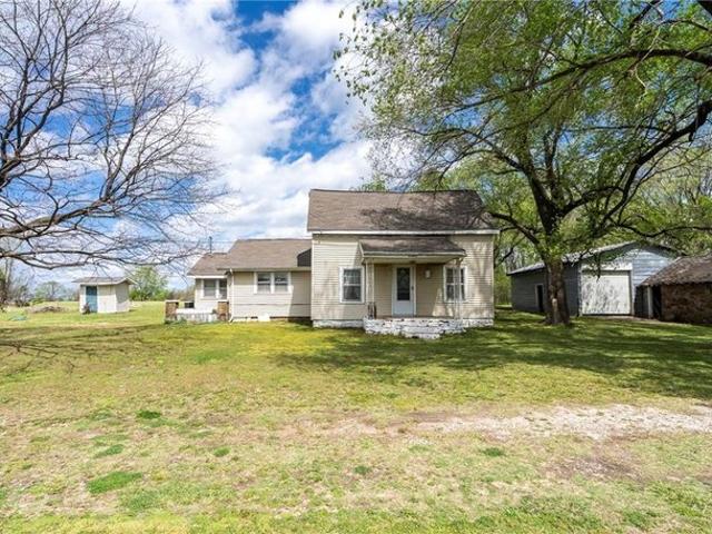 22496 W Highway 62, Summers, AR 72769