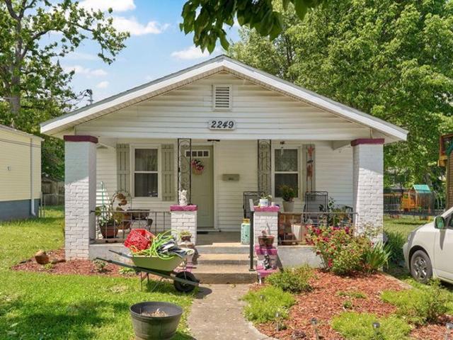 2249 N Campbell Ave, Springfield, MO 65803