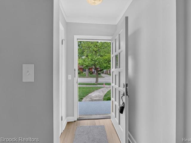 2249 Benjamin Avenue