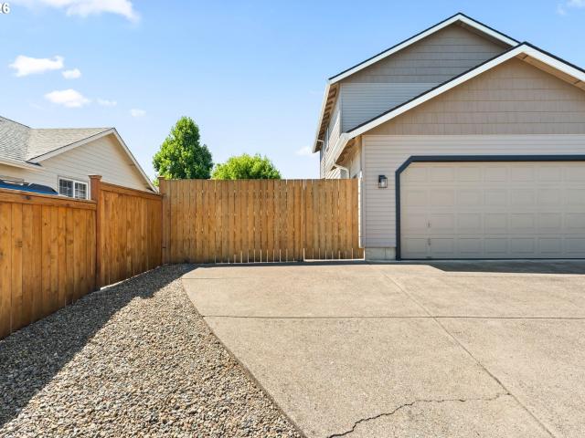 2249 bonnie ln