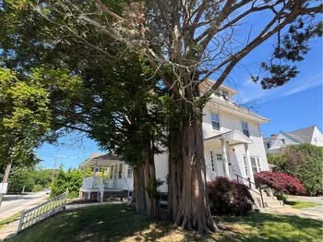 2249 Cranston Street