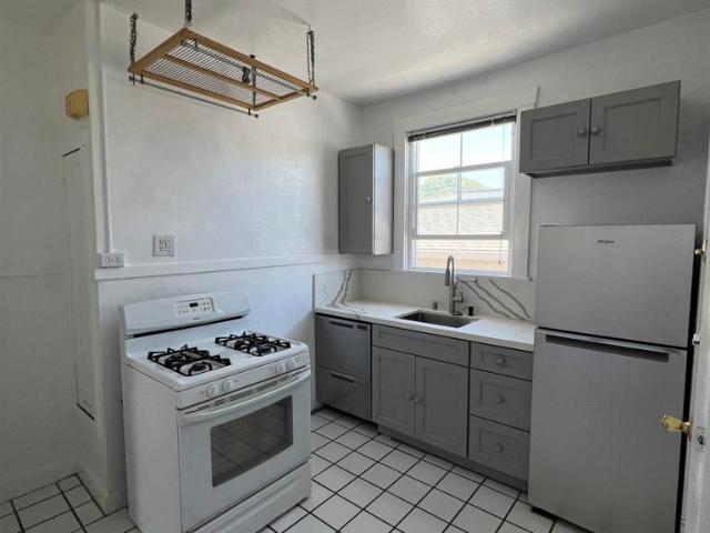 2249 spaulding ave