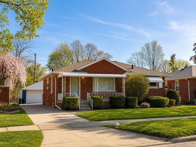 22401 Oconnor St Unit 1, Saint Clair Shores, MI 48080