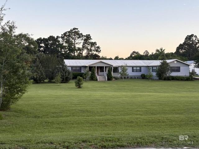 22408 Price Grubbs Rd, Robertsdale, AL 36567