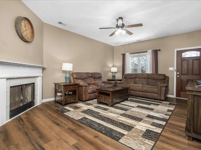 2240 Market Garden Lane