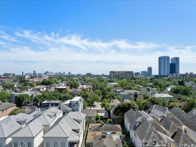 2240 Mimosa Drive # PH 8W, Houston, US, TX