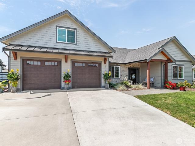 2240 Berryman Loop