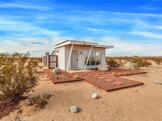2240 Bluegrass Ave, Twentynine Palms, CA 92277