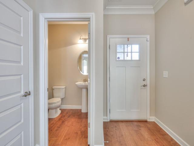 2240 Cason Ln