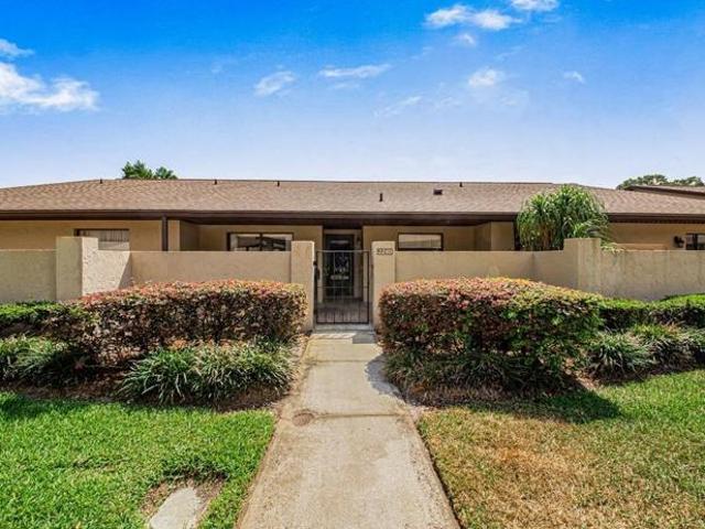 2240 Firestone Pl, Winter Haven, FL 33884