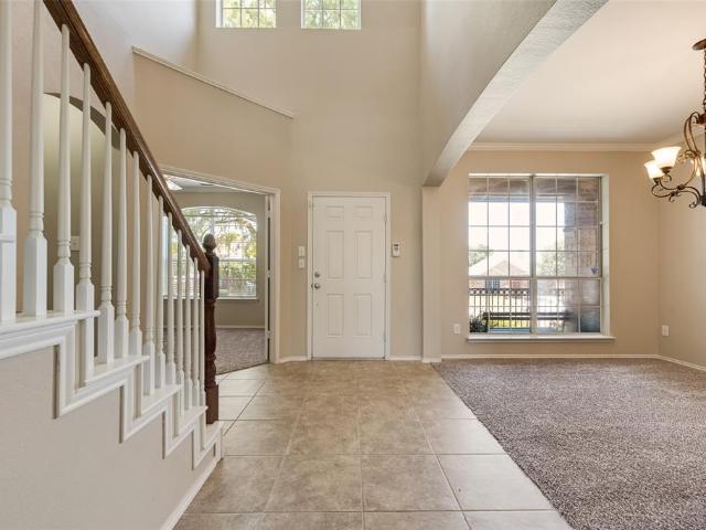 2240 Garden Crest Drive