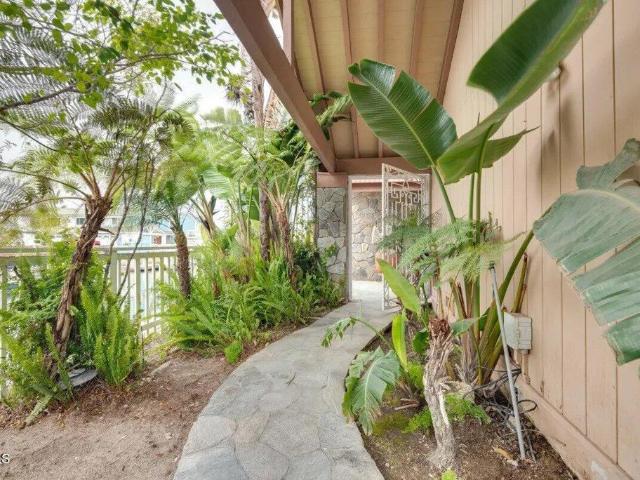 2240 Harbor Boulevard