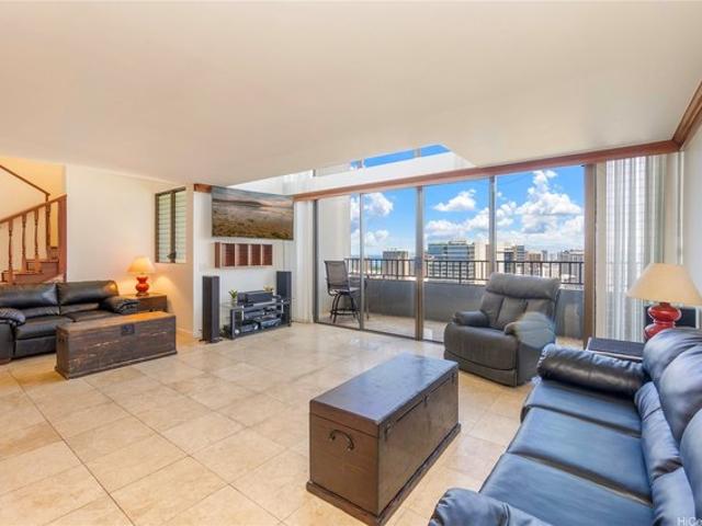 2240 Kuhio Ave Apt 3806, Honolulu, HI 96815
