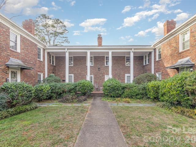 2240 Roswell Avenue # 4