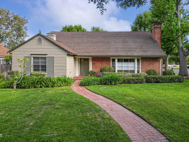 2240 Sherwood Road