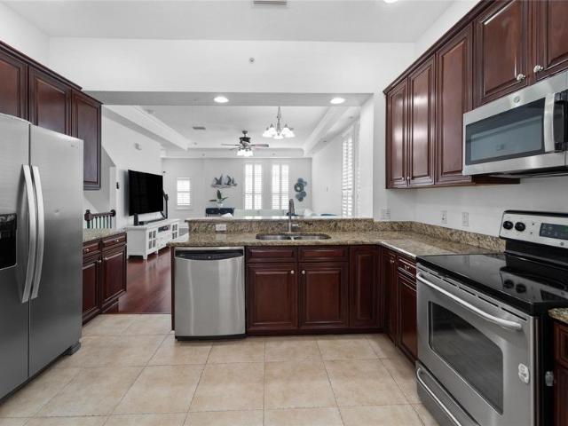 2240 soho bay court, tampa, us, fl