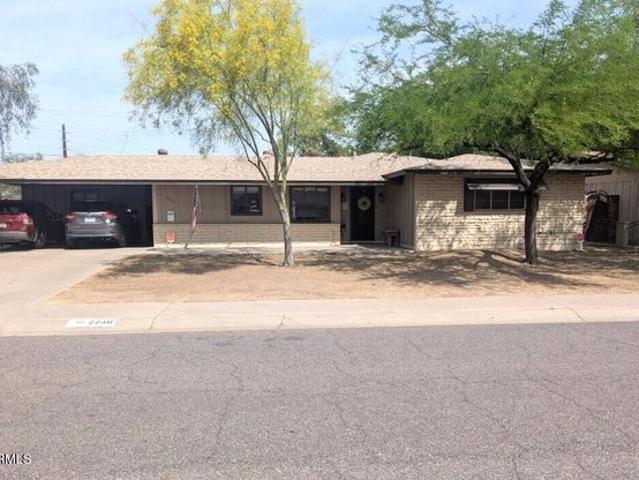 2240 W Berridge Ln, Phoenix, AZ 85015