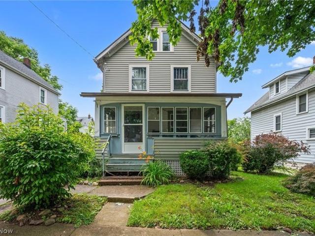 2240 12th St SW, Akron, OH 44314
