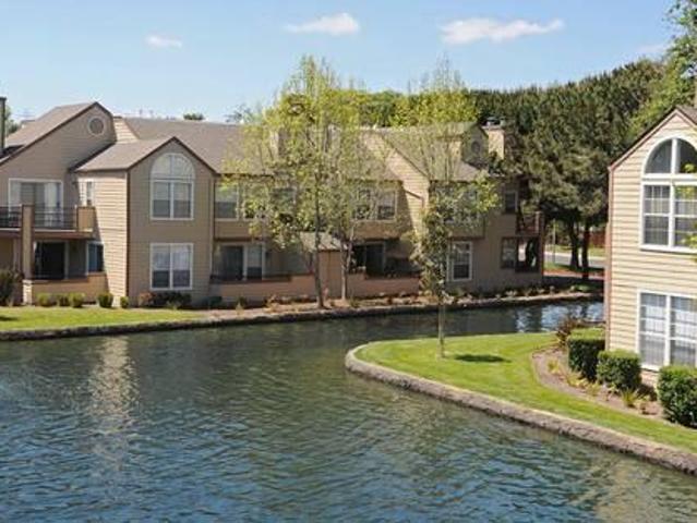$2240 / 1br 743ft² Move Before Summer & Enjoy Your New Place!