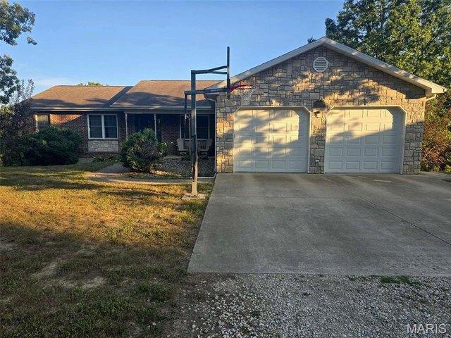 22410 Beaumont Rd, Crocker, MO 65452