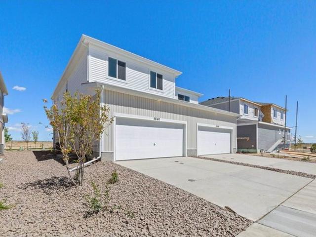 22411 E 46th Ave, Aurora, CO 80019