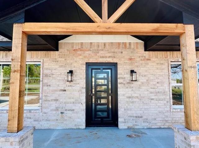 2241 Old Highway 81
