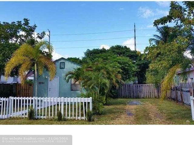 2241 Arthur St, Hollywood, FL 33020