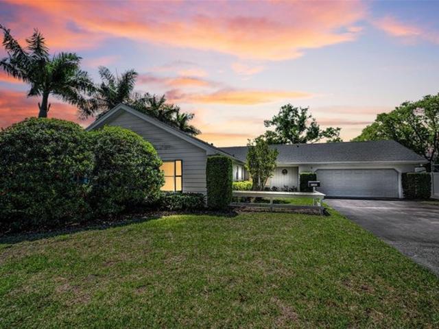 2241 Jaffa Pl, Clearwater, FL 33764