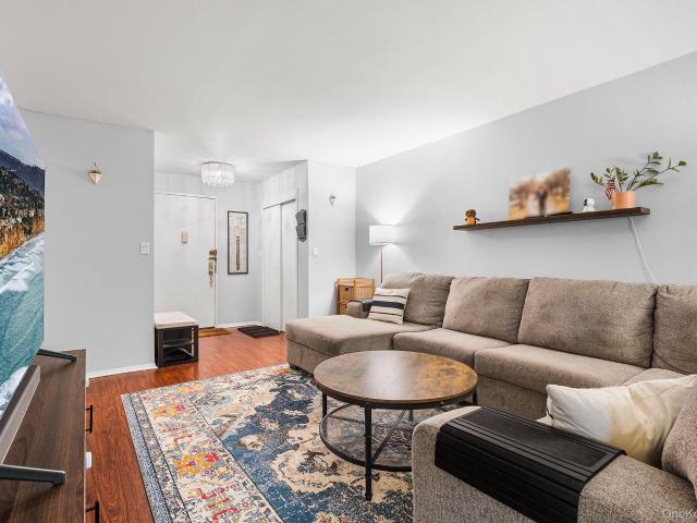 2241 Palmer Avenue 3E