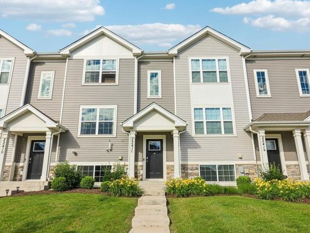 2241 Sassafras Way Apt C, Wonder Lake, IL 60097