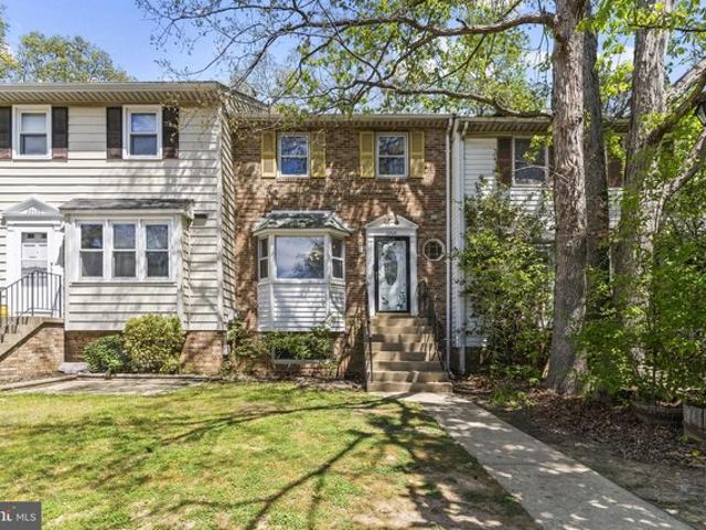 22424 Greenview Ct, Great Mills, MD 20634