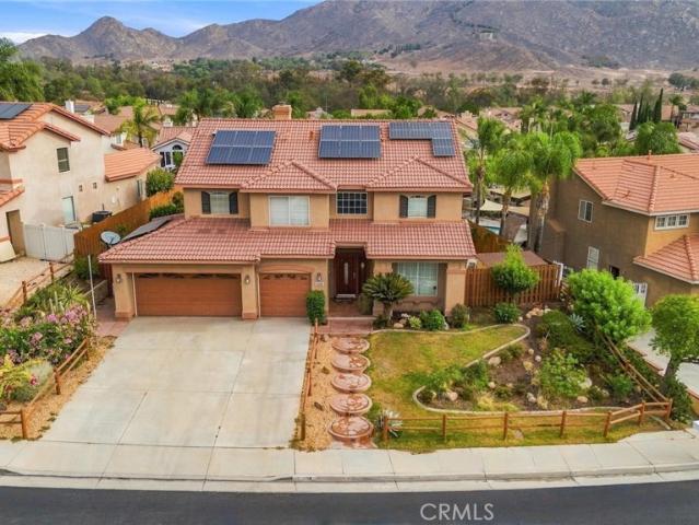 22428 Country Crest