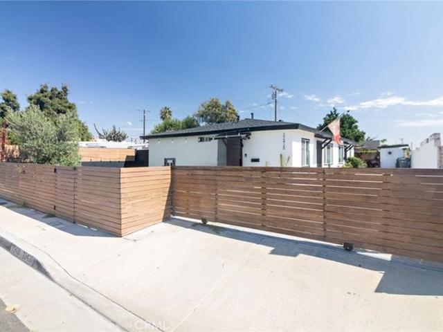 22428 Devlin Ave, Hawaiian Gardens, CA 90716