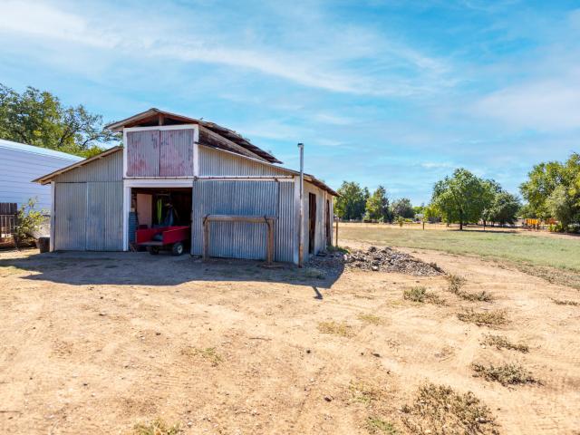 22429 Frisbie Lane