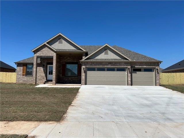 2242 Crane Ave, Pea Ridge, AR 72751