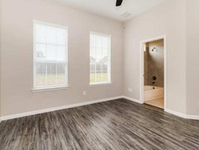 2242 Cross Colony Drive