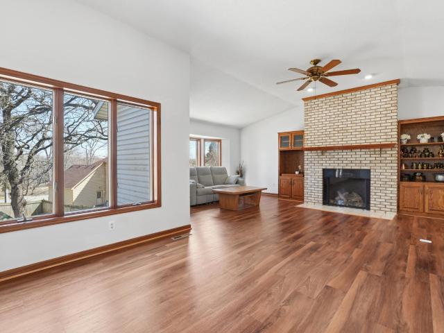 2242 Jennifer Lane
