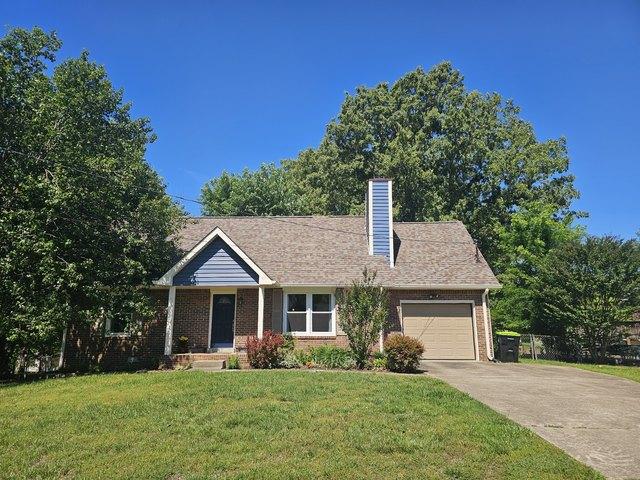 2242 Sweetbriar Dr, Clarksville, TN 37043