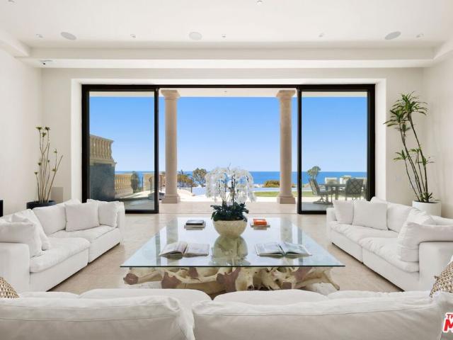22435 Pacific Coast Highway