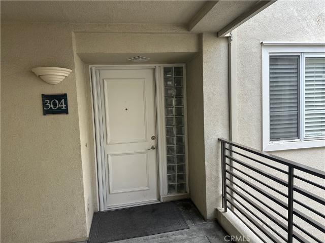 2243 Martin, Irvine, CA 92612 | Compass