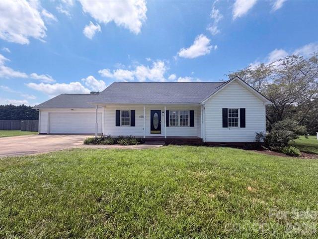 2243 Mintew Cir, Lincolnton, NC 28092