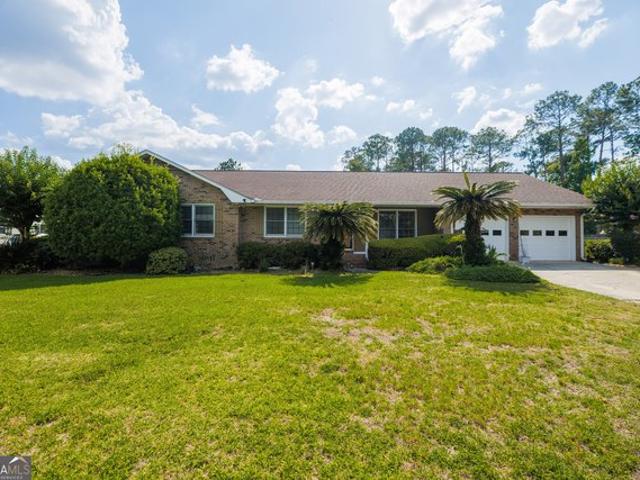 2243 Oakgrove Cir, Valdosta, GA 31602
