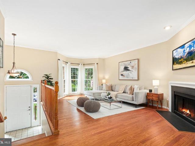 2243 Kings Garden Way