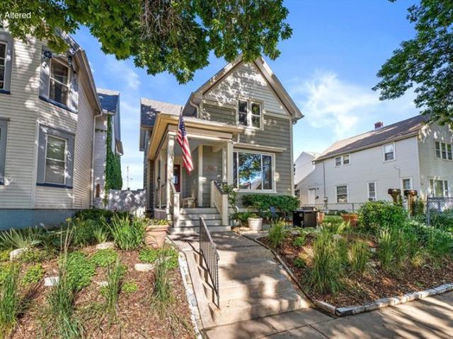 2243 S Mound St, Milwaukee, WI 53207