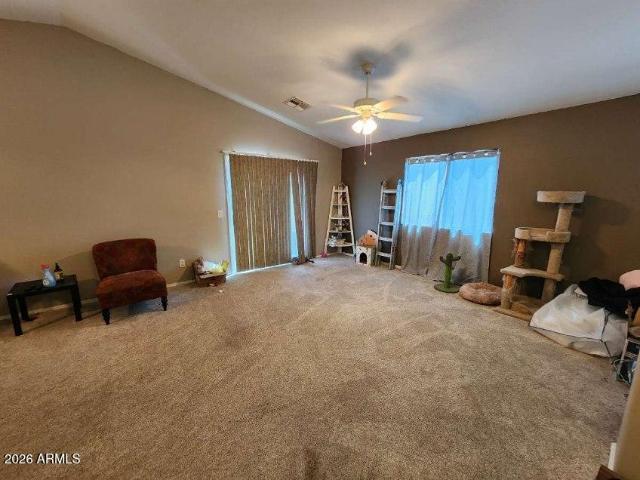 2243 W Roosevelt Avenue