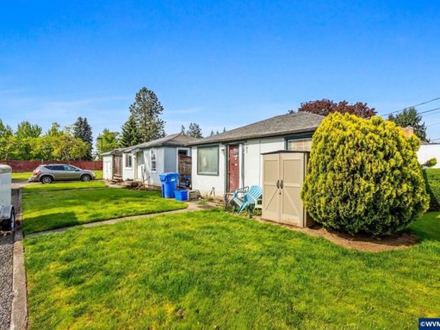224 226 Stark St N, Salem, OR 97303