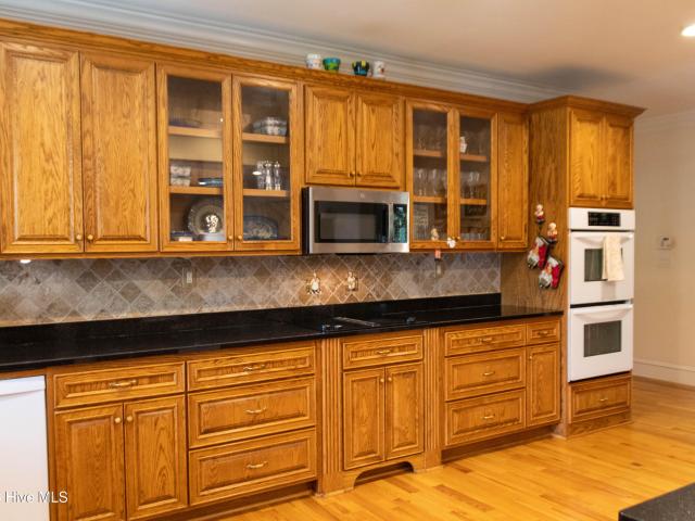 224 Crest Ridge Drive